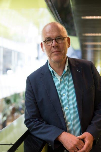 Research interests: Infinite-dimensional topology, geometrictopology ...